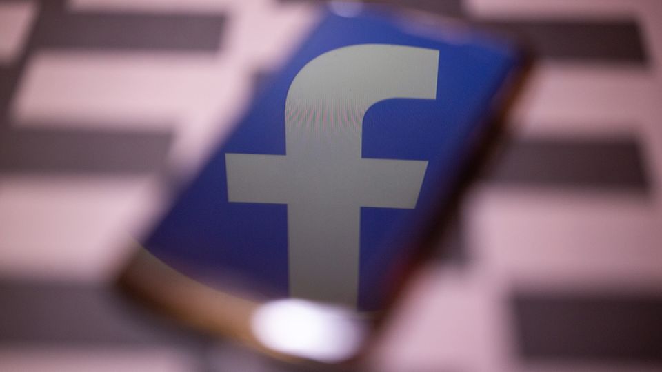 ‘Incredibly concerning’: Facebook black market groups offer rideshare ...