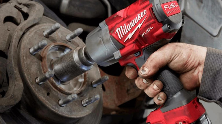 5 Cheap Milwaukee Tools That Are Must-Haves For Working On Cars