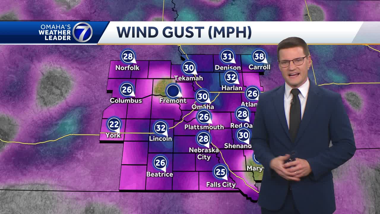 Impact weather Monday: windy, high fire danger for Omaha area