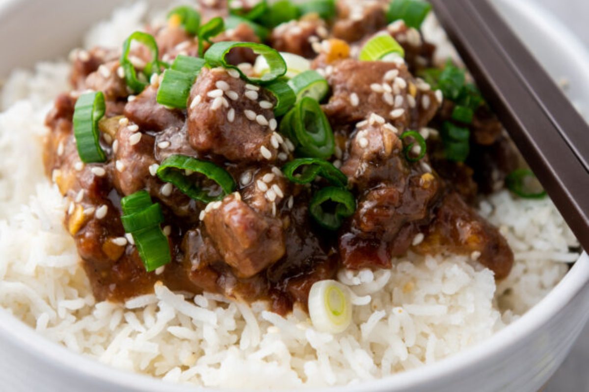 15 Low-Carb One-Pot Recipes That Understand I’m Too Busy for Multiple Pans