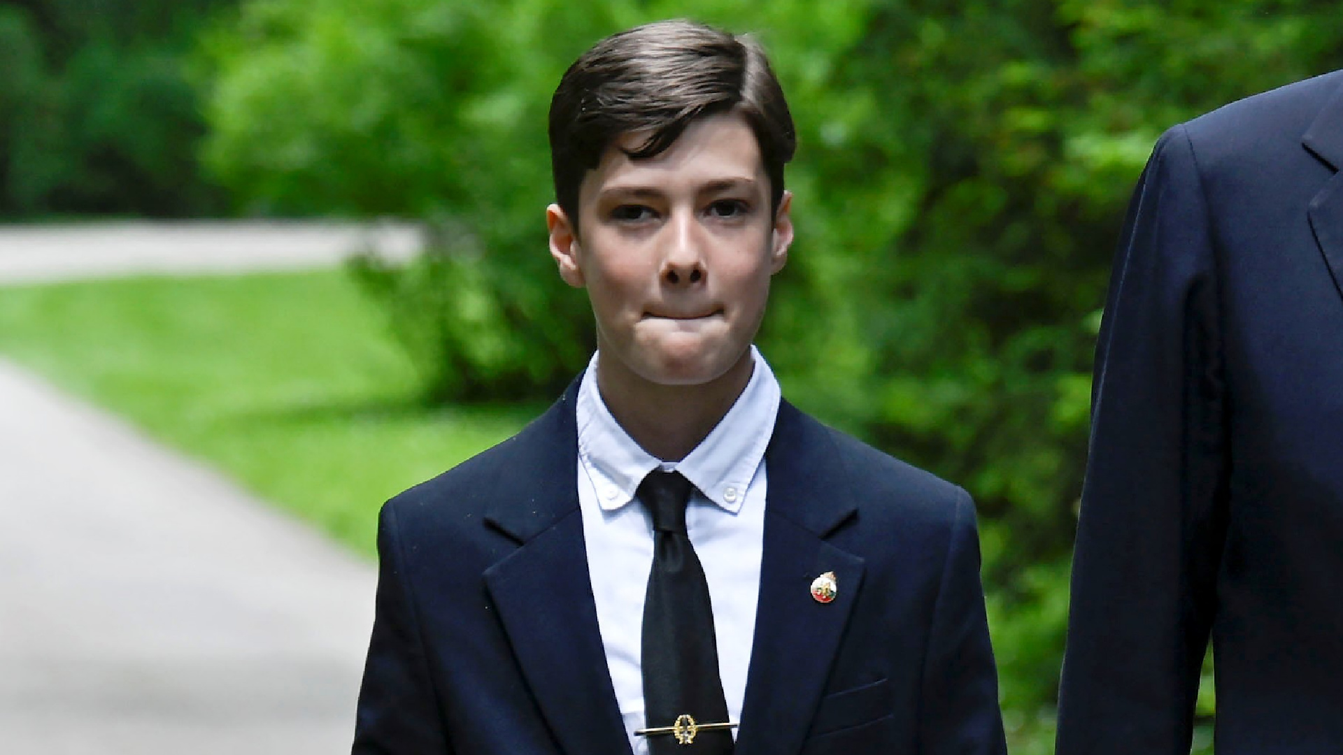 Scientists successfully grow human teeth in lab for first time