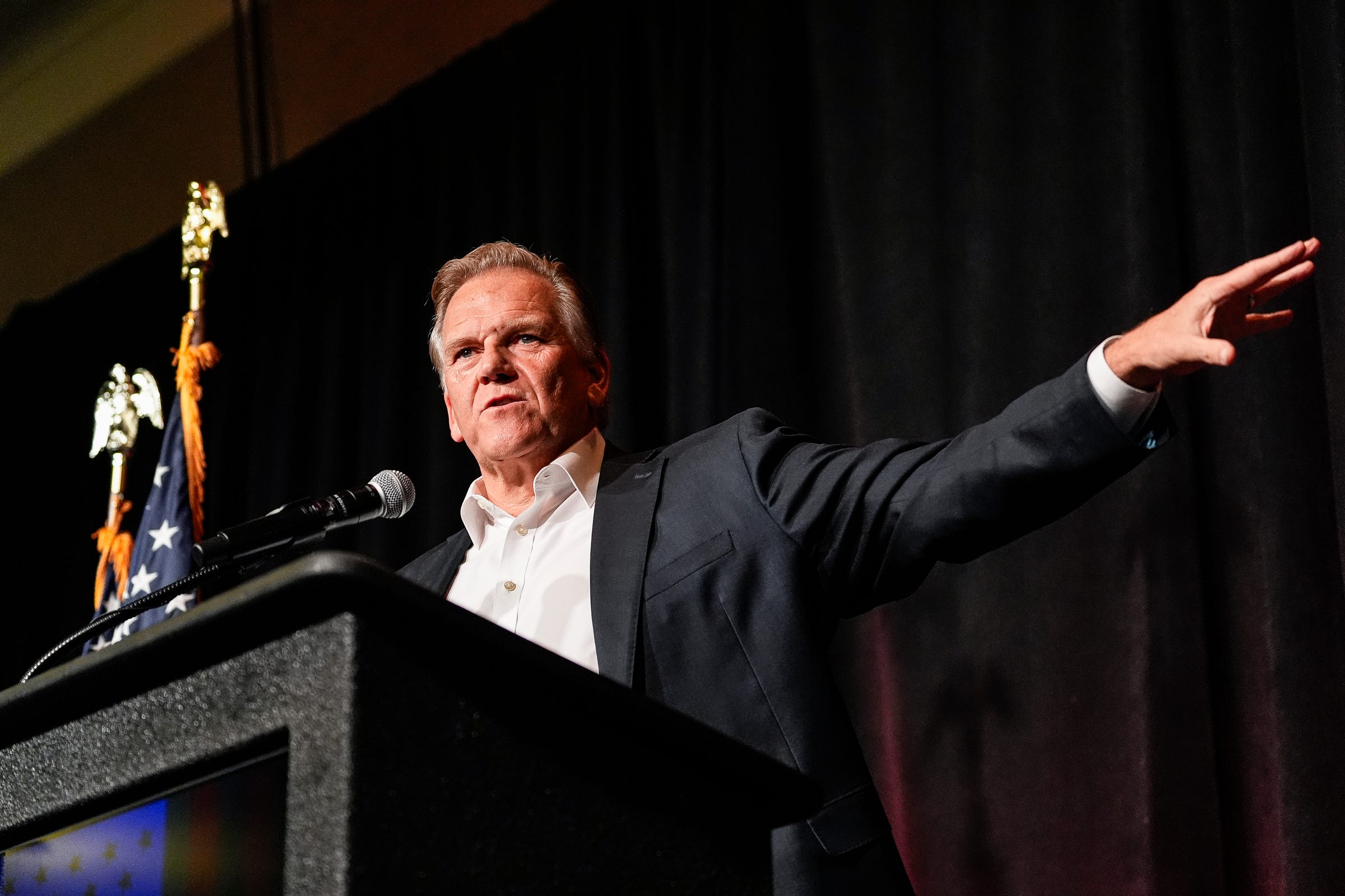 Mike Rogers makes it official, he's running again for Michigan's next ...