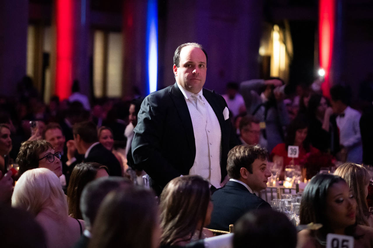 Trump’s $1 Billion Law Firm Deals Are the Work of His Personal Lawyer