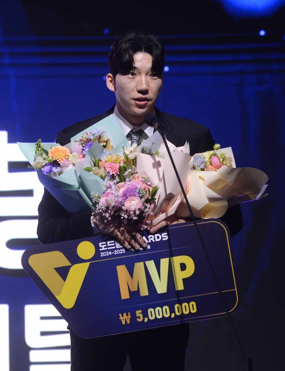 [SW포토]MVP 허수봉