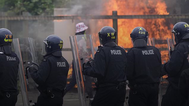 No evidence of 'two-tier policing' in summer riots response - MPs