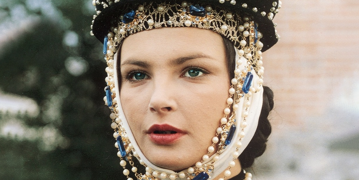 The Dark Secret Behind Queen Barbara's Sudden Death