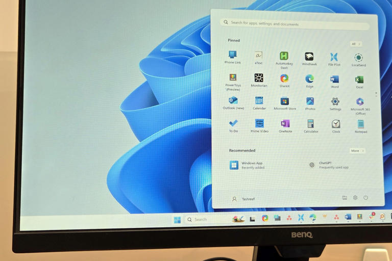 Restore a Missing Windows Start Menu With These Quick Tricks