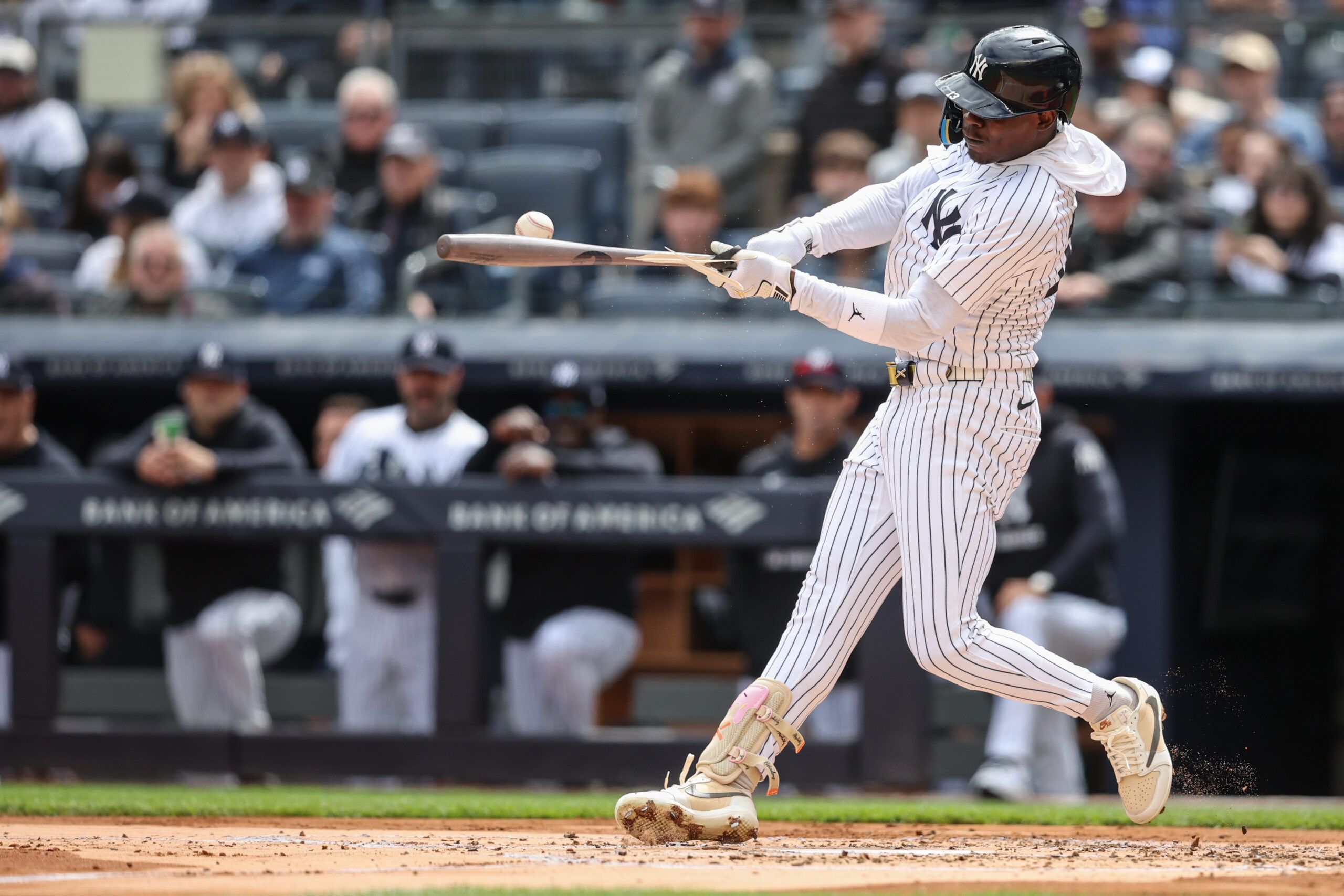 Yankees star infielder is scratching and clawing his way out of an ice ...
