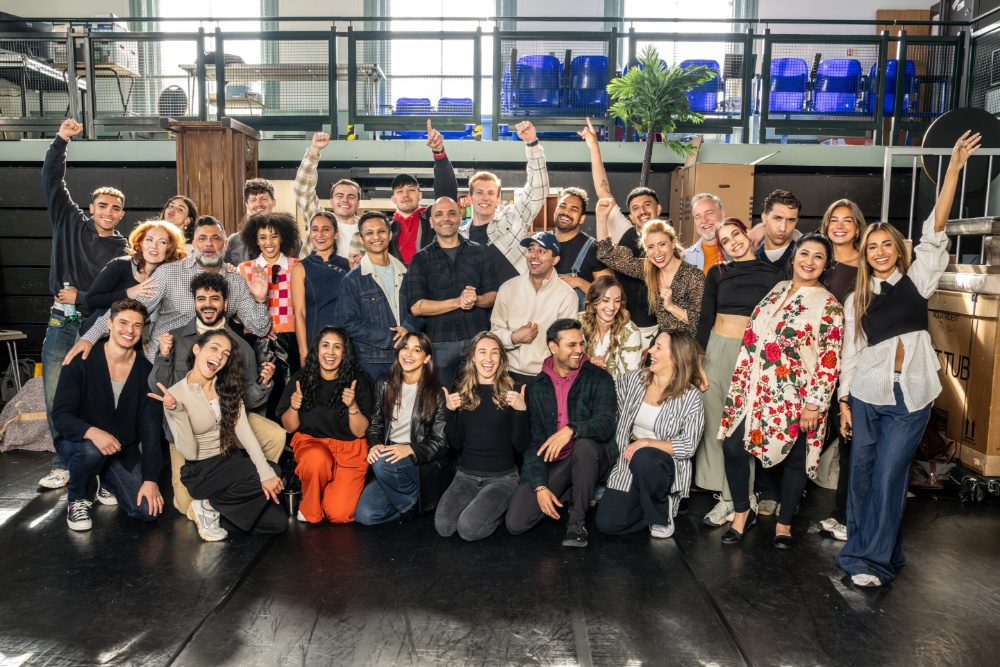 ‘DDLJ' Musical Unveils Full U.K. Cast – Global Bulletin