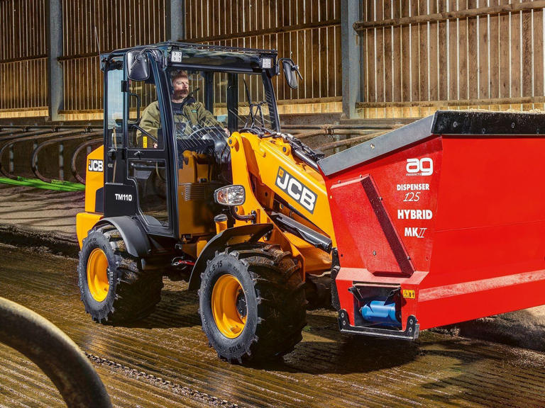JCB adds ultra-compact Telemaster to loader range