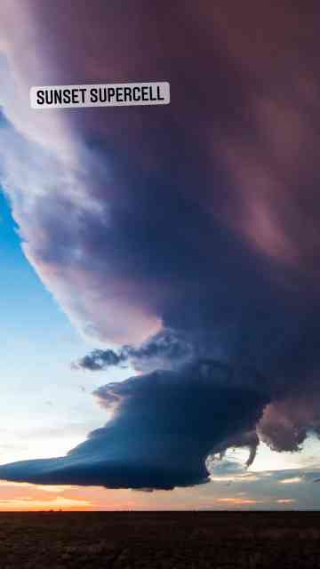 A Breathtaking Supercell at Sunset in Earth, Texas
