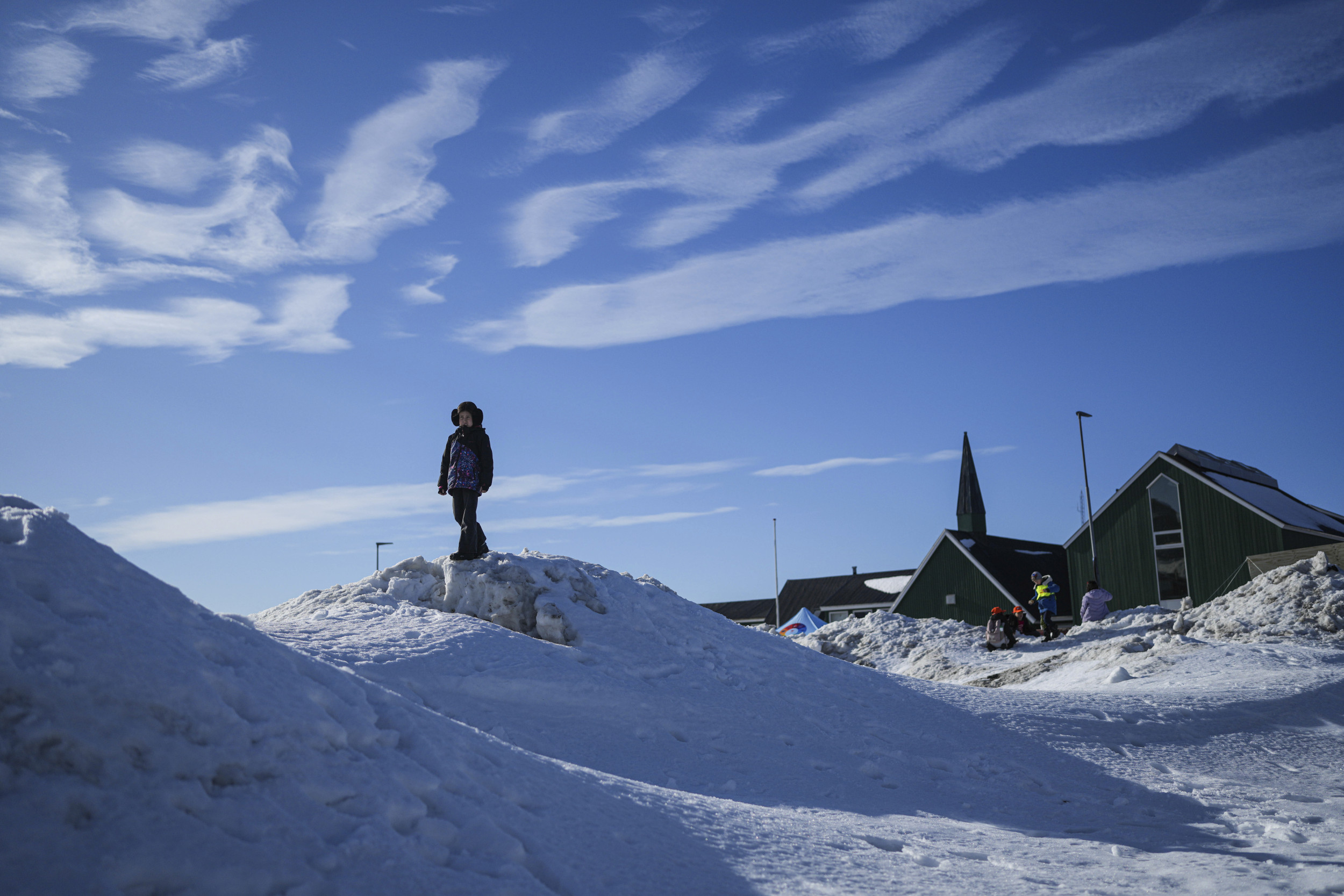 Greenland Courts China in Snub to Trump