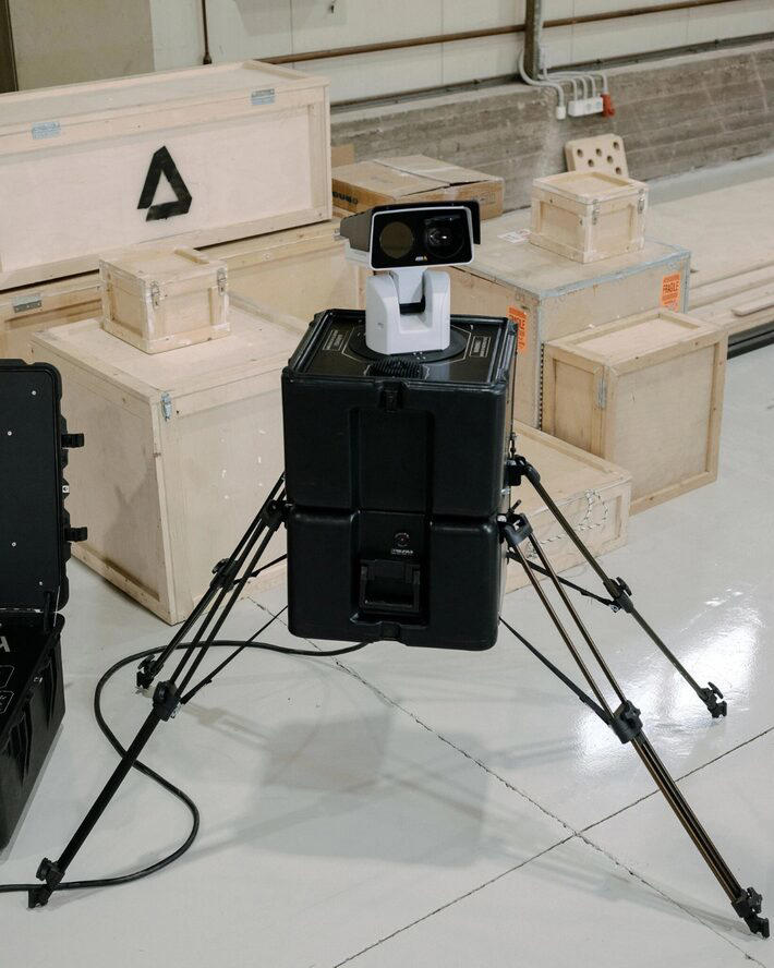 O ex-funcionário da C.I.A. que está capitalizando o boom dos gastos ...