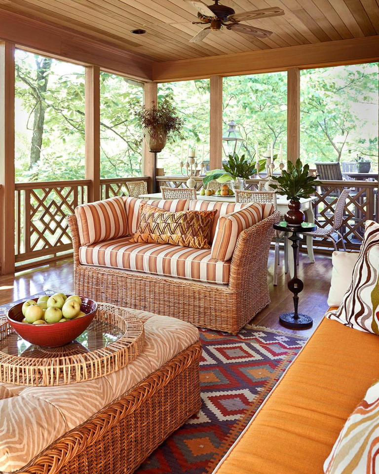 7 Outdoor Rug Trends for Summer 2025, According to Designers