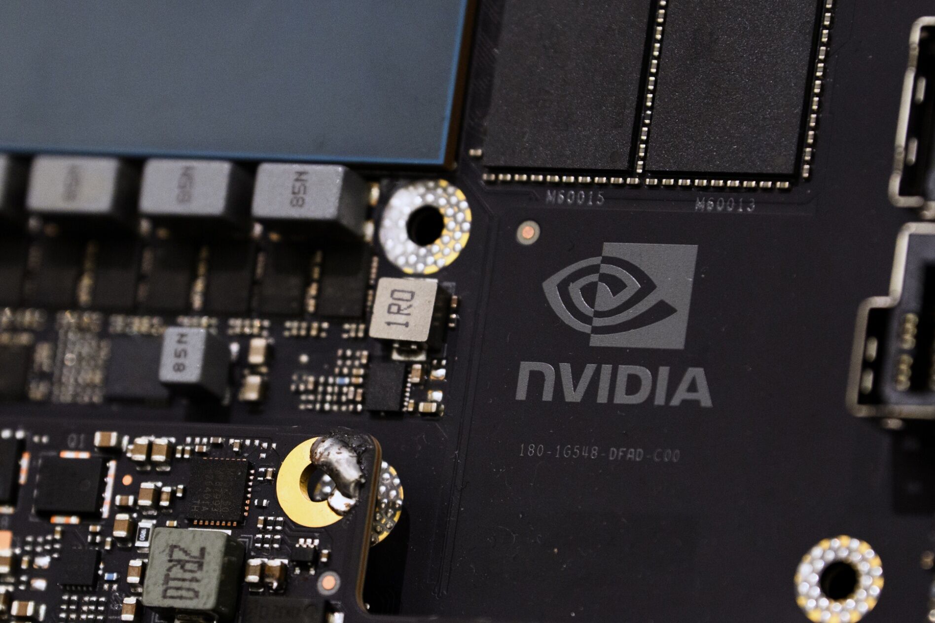 Nvidia Says It Will Build Up to $500 Billion of AI Gear in US