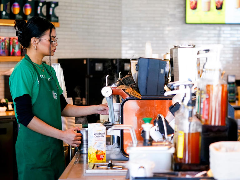The latest change you'll see at Starbucks: a new barista dress code