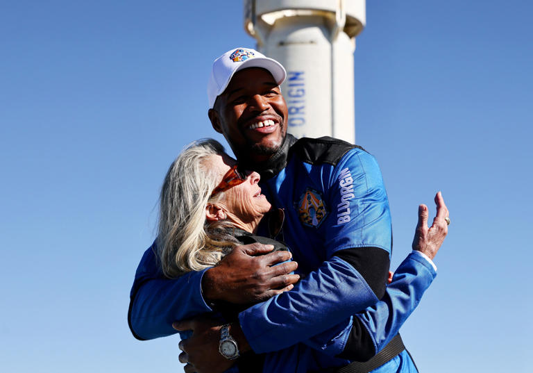 Blue Origin flight live updates: Katy Perry and star-studded crew ...