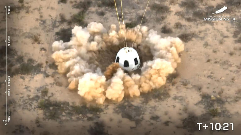 Katy Perry tours inside the Blue Origin capsule that rocketed her into ...