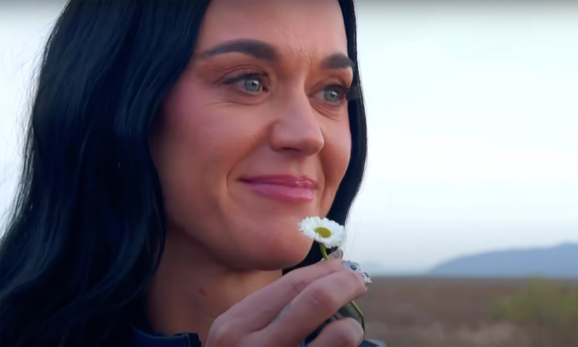Katy Perry brings special tribute to daughter Daisy on Blue Origin ...