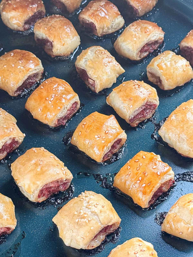Burger Puff Pastry Bites (Smoked or Oven-Baked)
