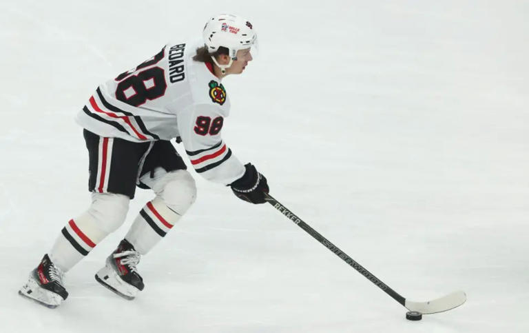 Chicago Blackhawks have Connor Bedard question to answer before draft, per insider