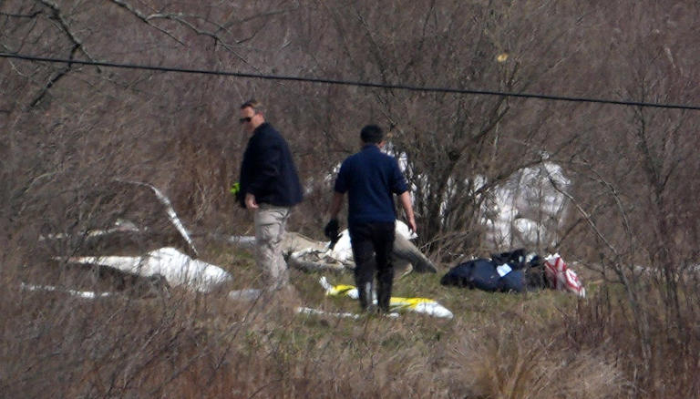Victims identified in NY plane crash that killed six