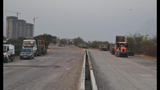 Now, direct link between Lko’s Shaheed Path and Kisan Path to ease ...