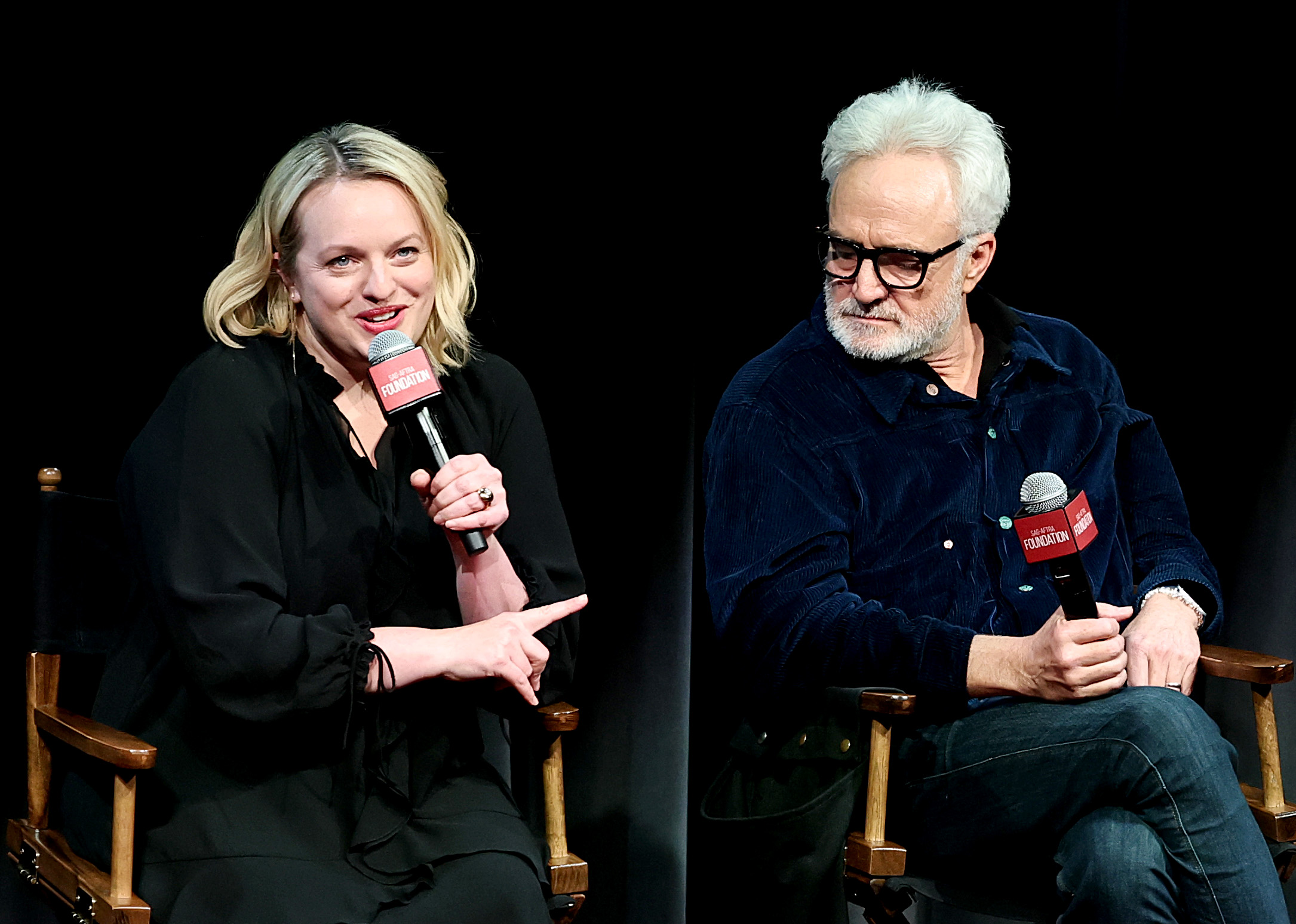 'The Handmaid's Tale' Spinoff 'The Testaments' Will Be Like 'Mean Girls ...