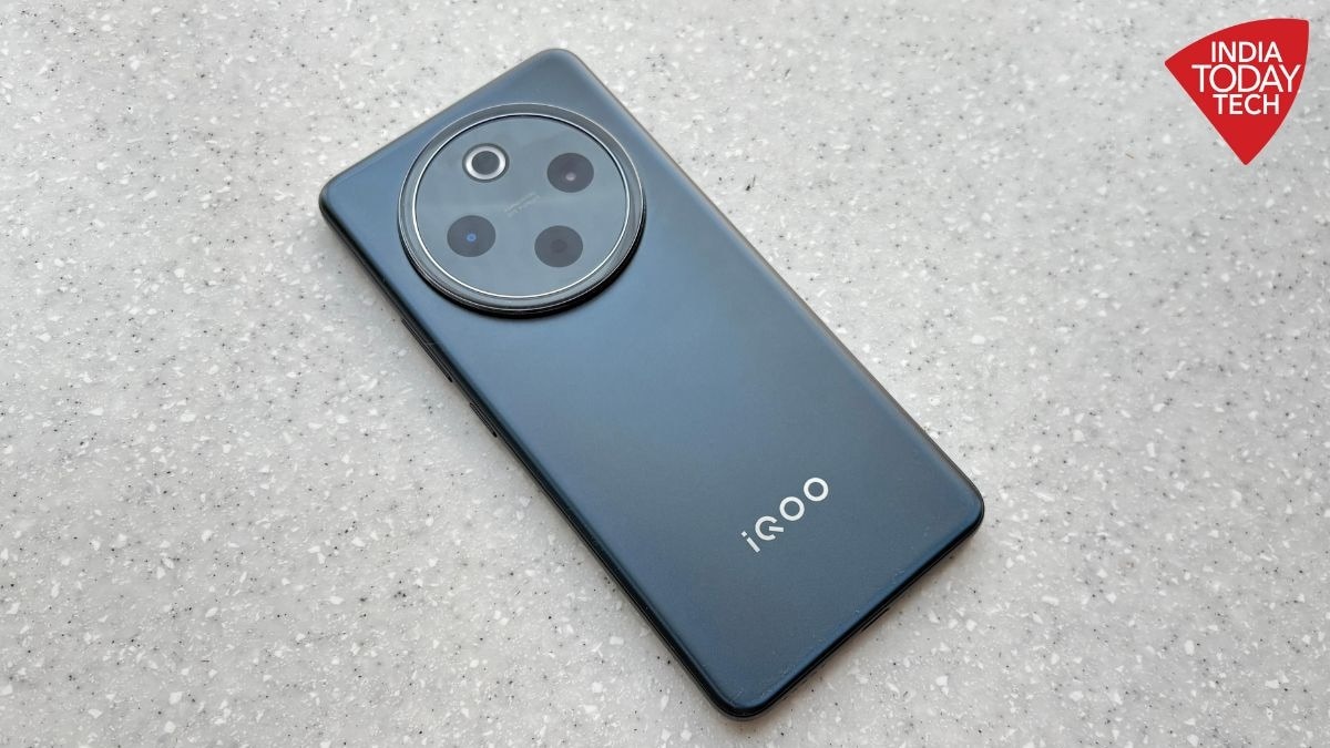 iQOO Z10 review in 5 points: Big battery and what else?