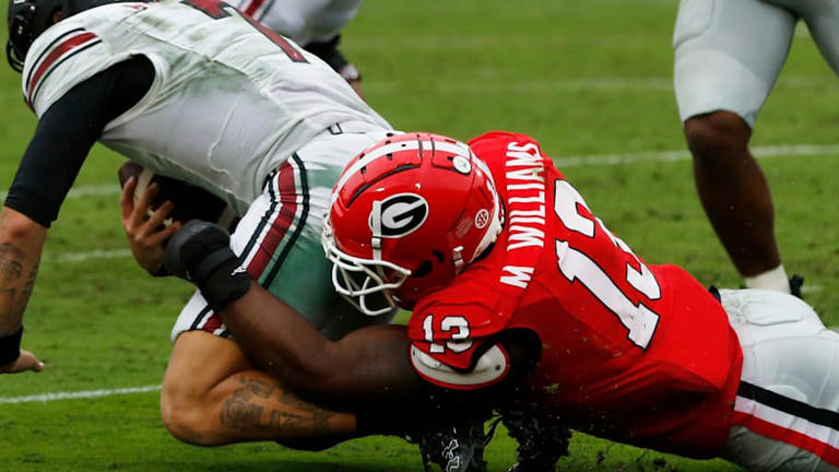 Chicago Bears 2025 NFL mock draft — three rounds, defense only