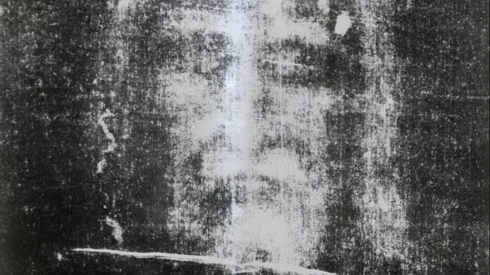 L’IA révèle le « vrai » visage de Jésus-Christ à partir du Suaire de Turin