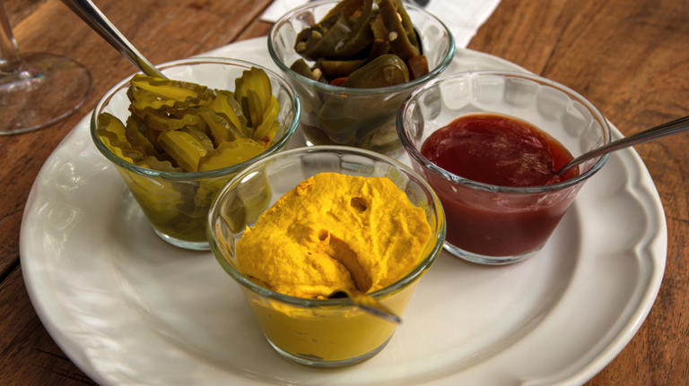 13 Toppings Your Fried Pork Tenderloin Sandwich Deserves