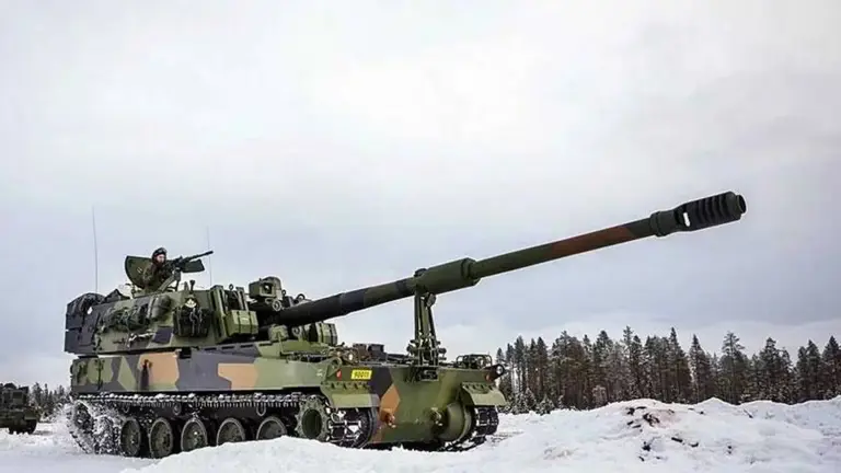 Noruega refuerza su defensa: duplicará su flota de obuses K9 Thunder