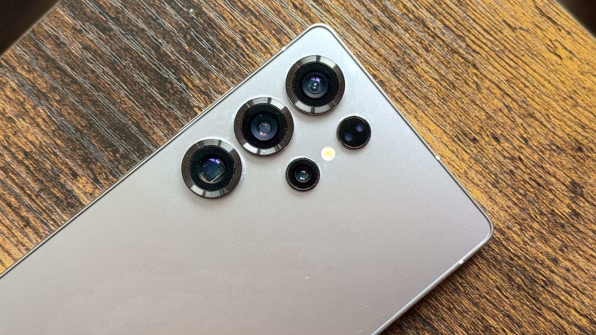 Samsung releases final One UI 7 update for Galaxy S25 series — here’s ...