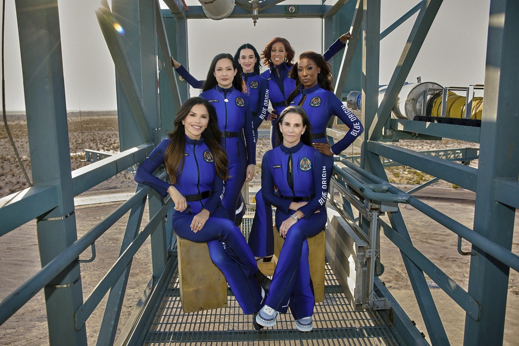 Blue Origin lanza tripulación femenina con Katy Perry, Gayle King y ...