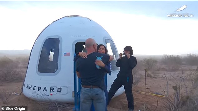 Jeff Bezos FACEPLANTS as he scrambles to find the door to his rocket
