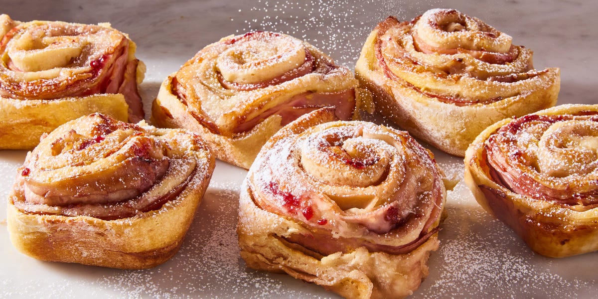 A store-bought hack makes these Monte Cristo rolls so easy