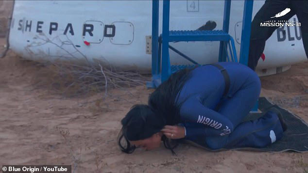 Jeff Bezos FACEPLANTS as he scrambles to find the door to his rocket