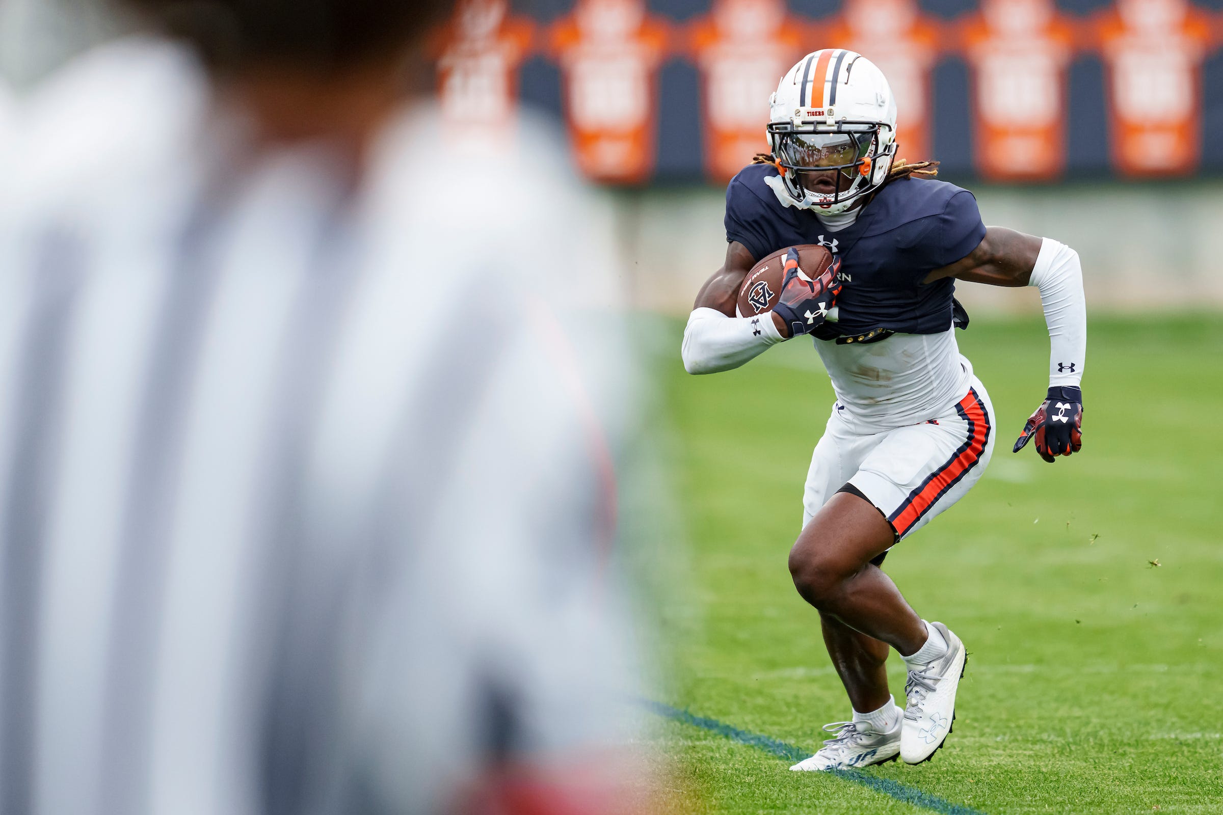 ESPN lists Auburn's Eric Singleton among college football's top receivers