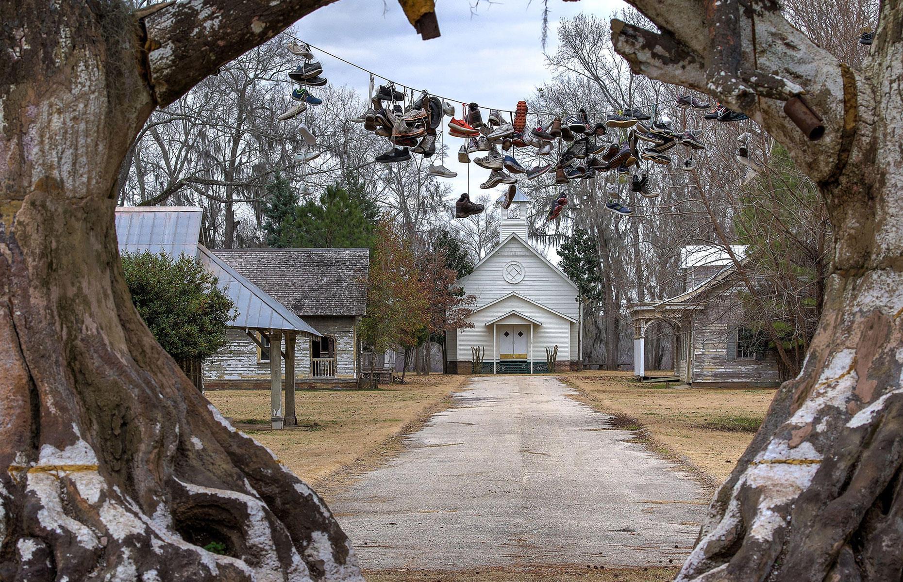 Explore The Abandoned Alabama Ghost Town With A Surprising Secret