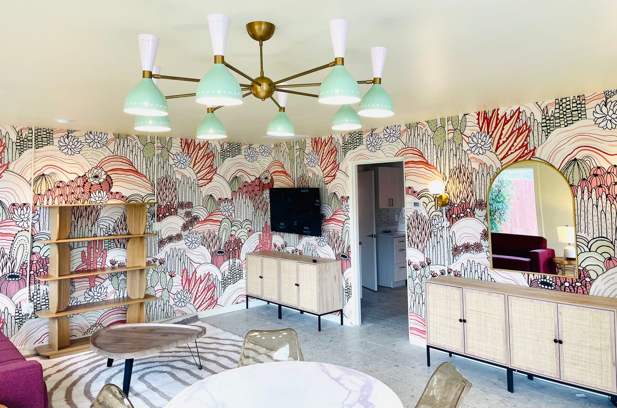 These 9 Roadside Hotels Are Perfect for Your Next Cross-Country Adventure