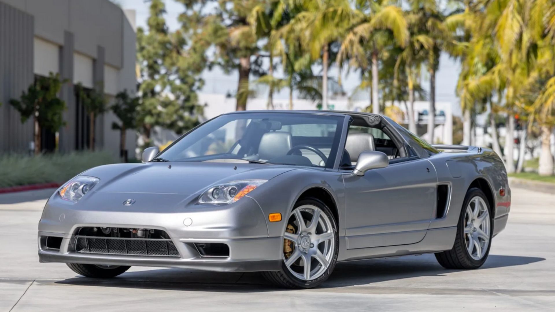 Acura NSX Sets Auction Record At $370,000