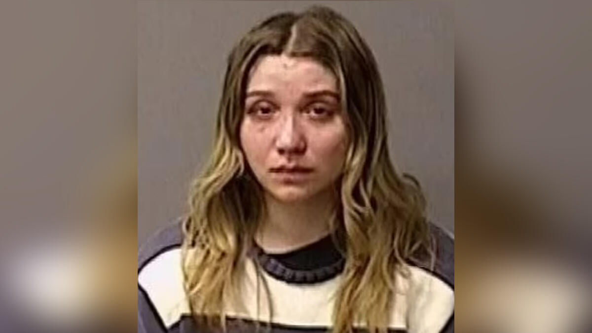 Mom Accused Of Leaving Daughter In Submerged Car To Go Home And Take A Bath
