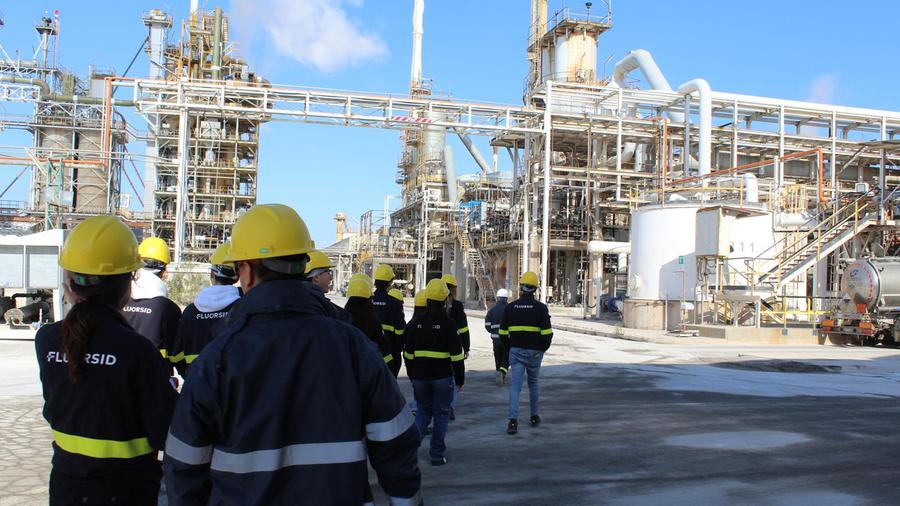 Assemini, “Dentro la materia con Fluorsid”: il progetto verso le battute finali