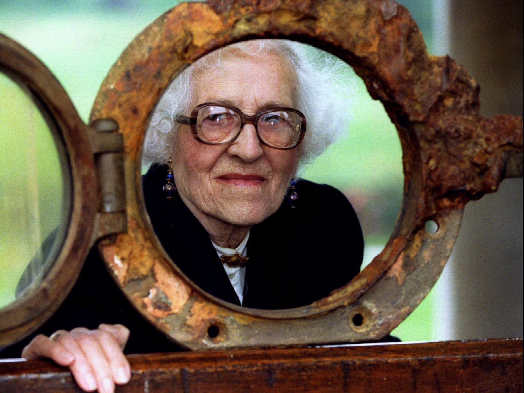 The incredible life of Titanic's youngest survivor, who lived to 97 and ...