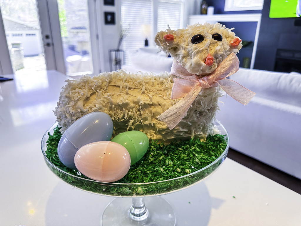 AN EASTER LAMB CAKE RECIPE MADE WITH LOVE AND FULL OF MEMORIES!