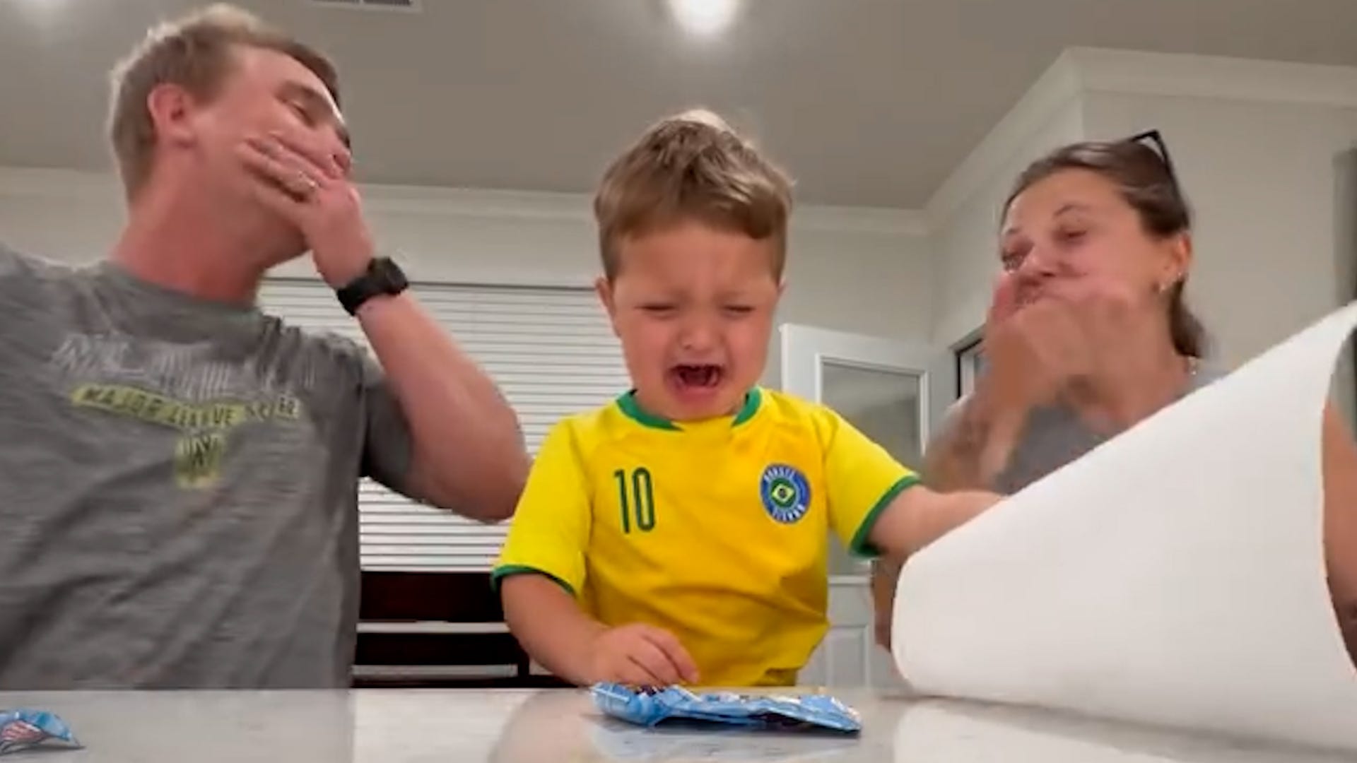 Viral 'Cookie Challenge’ brings out the best in caring, sharing toddler