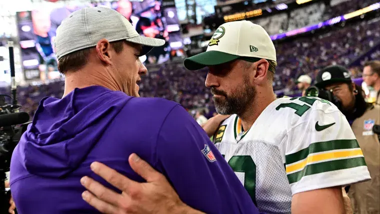 Aaron Rodgers' free agent pitch to Vikings included offer to J.J. McCarthy
