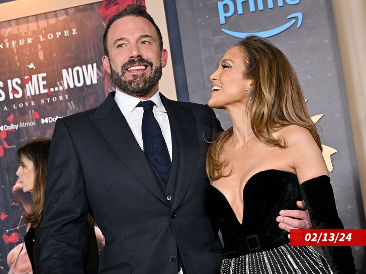 Ben Affleck & Jennifer Lopez pull Beverly Hills marital mansion off market