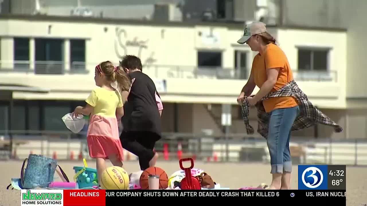 Students and families enjoy first beach day for the start of spring break